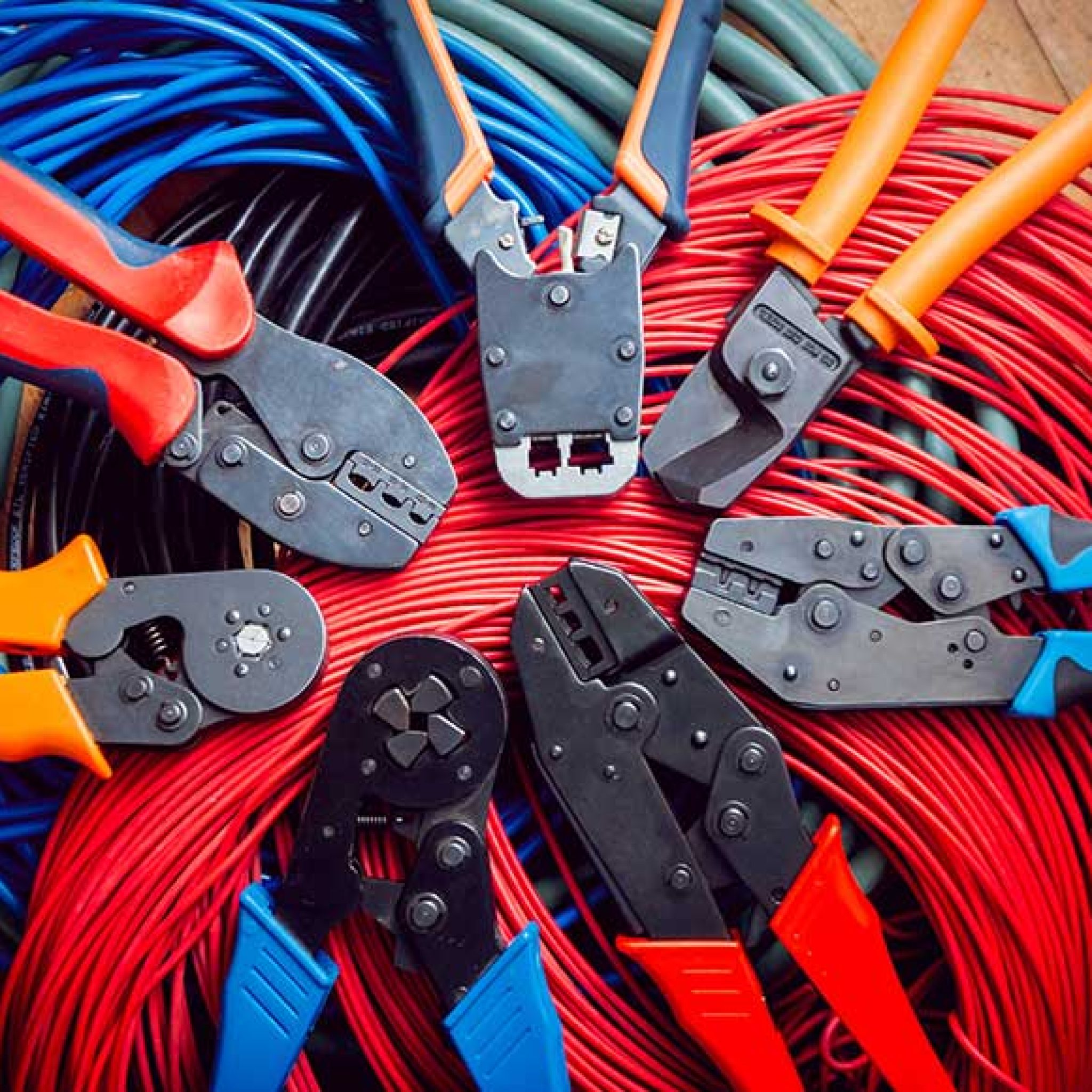 Pentingnya Pemilihan Kabel Listrik yang Tepat untuk Kebutuhan Proyek